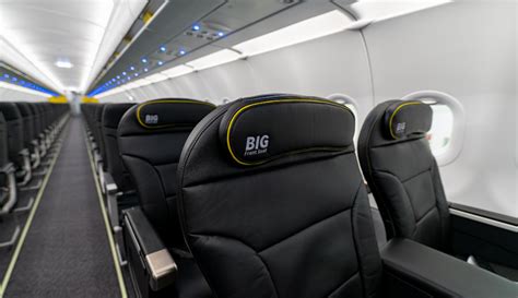 Are Frontiers Stretch Seats Worth The Money