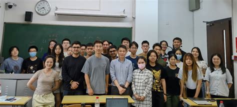 中央广播电视总台亚非中心普什图语部席猛老师就阿富汗社会文化与普什图语学习与北大师生交流