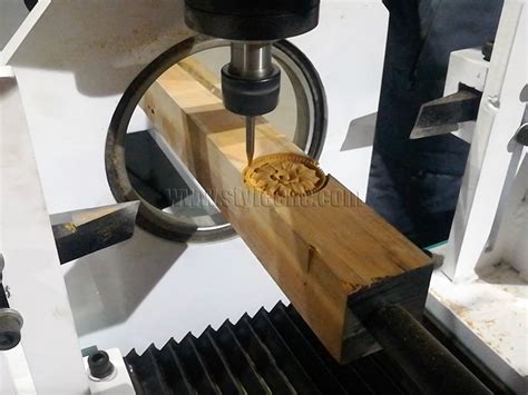 เครื่องกลึงไม้ Cnc 4 แกนสำหรับ 3d งานกลึง งานกัด งานเจาะ Stylecnc