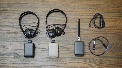 Rent A 2x Comtek Transmitter Receiver Best Prices ShareGrid Los Angeles CA