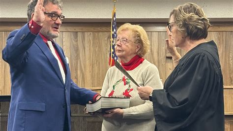 Marion County Commissioner And Judge Take Oaths Of Office