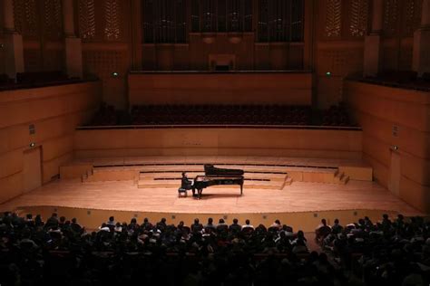 精彩回顾 郎朗首次亮相琴台音乐厅演奏哥德堡变奏曲 文旅频道 新闻中心 长江网 cjn cn