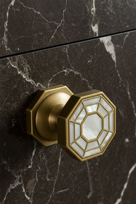 A Deeper Look At 7 Art Deco Handles That Tell A Story Womens Alphabet