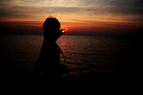 [100 ] Sunset Girl Pictures