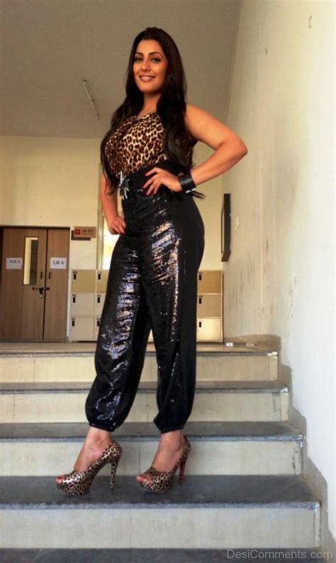 Actress Neetu Singh Desi Comments