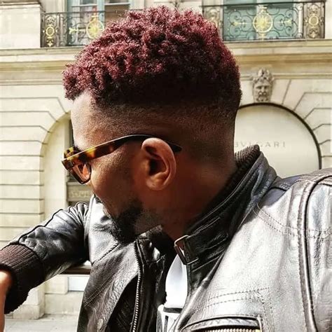 25 Attractive Short Curly Hairstyles For Men
