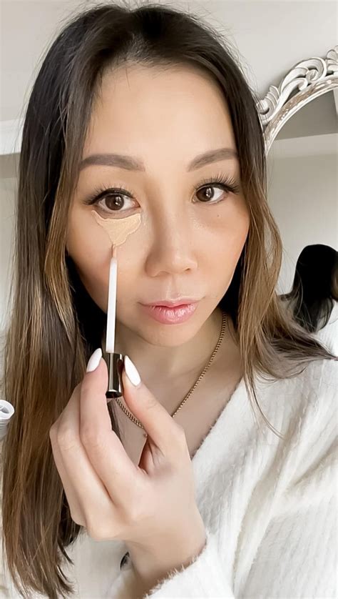 How To Cover Dark Under Eye Circles In 3 Easy Steps Yesmissy
