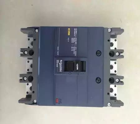 Schneider Circuit Breaker Model