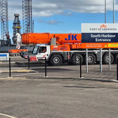Aberdeen Harbour Crane Hire Up To 1000t Jk Crane Hire