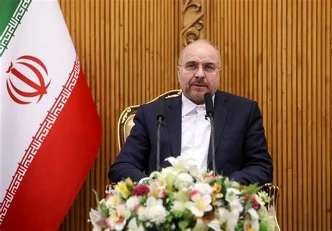 خلبانی قالیباف در سفر به تاجیکستان عکس