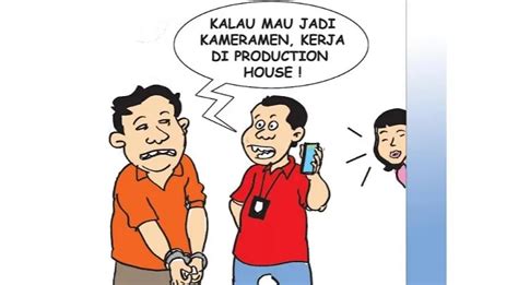 Semenjak Punya Hp Canggih Hobinya Rekam Cewek Mandi Poskota