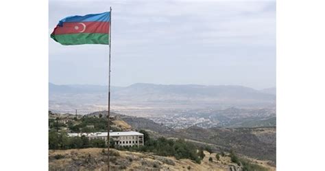 Близо 100 хиляди души вече са отишли от Нагорни Карабах в Армения