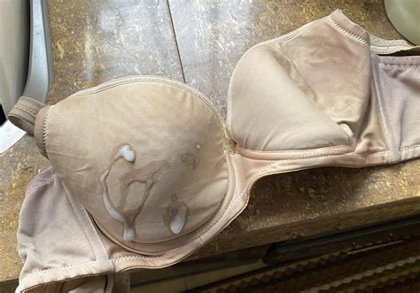 Came On My Gfs Moms Bra That Was In The Dirty Laundry Pile 34b R
