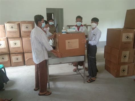 ဘီးလင်းမြို့နယ် ကြက်ခြေနီအသင်းခွဲမှ လူမှုကူညီကယ်ဆယ်ရေး ပရဟိတအသင်းများသို့ Ppe ဝတ်စုံနှင့် ကိုဗစ