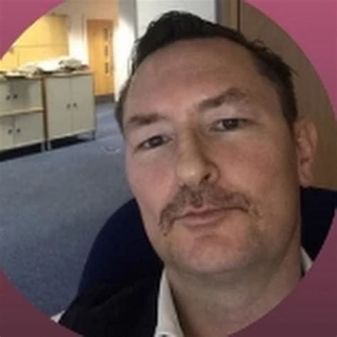 Martin Muncaster Youtube