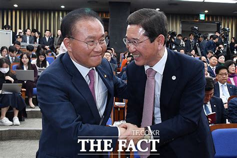 윤재옥 국민의힘 새 원내사령탑 선출 Tf사진관 포토 기사 더팩트