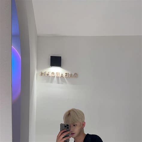 대전미용실 대전남자머리 둔산동미용실 아이엠미헤어 세진 팀장 3월 중간 일상 일상 사진이 너무 없네 리노203 리노203둔산점 일상 대전미용실 둔산동미용실