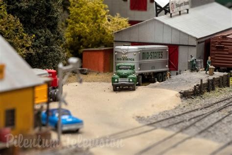 Modeltog Ho Et Af De Mest Maleriske Og Største Modeljernbaneanlæg I Usa