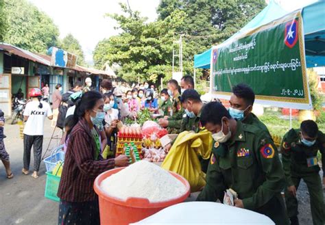 ဆန်၊ ဆီ၊ ဆား၊ ကြက်ဉ၊ ဟင်းသီး ဟင်းရွက်များနှင့် စားသောက်ကုန်ပစ္စည်းမ