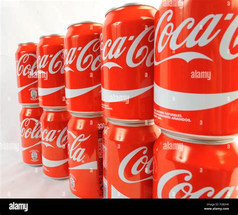 Botella De Coca Cola Hi Res Stock Photography And Images Alamy