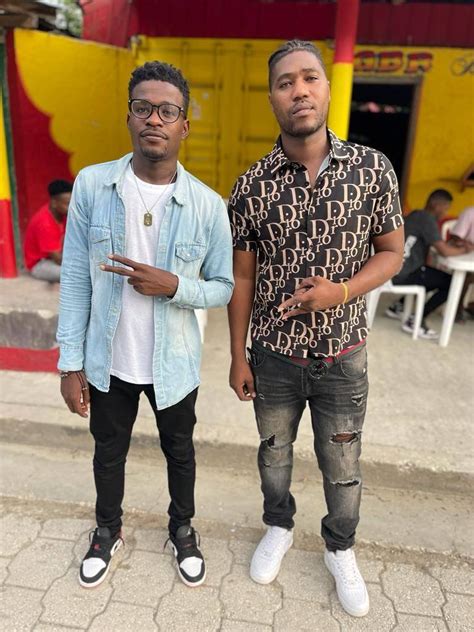 Costy And Show F La Lascahobas