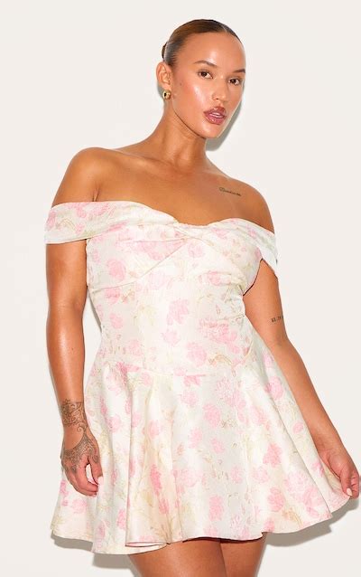 Pink Plus Size Dresses Prettylittlething