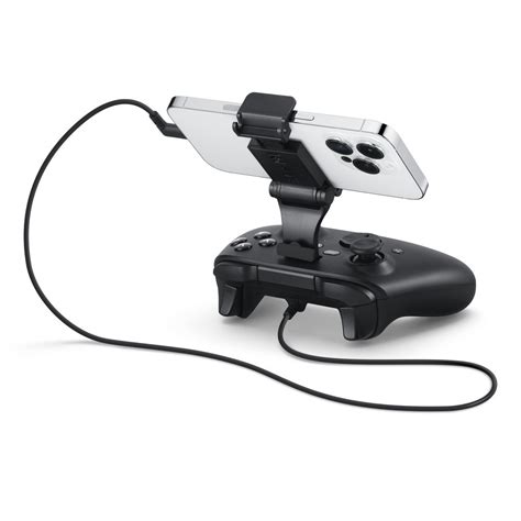 Check Out The First Ios Controller With Full Usb C Support Gamespot