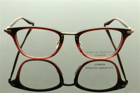 difference between static analysis and dynamic analysis in software testing