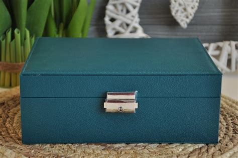 Шкатулка для прикрас — ціна 750 грн у каталозі Скриньки Купити товари для дому та побуту за