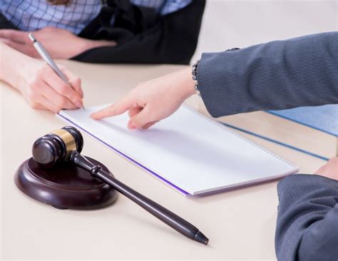 How Settlement Negotiation Works In An Injury Case