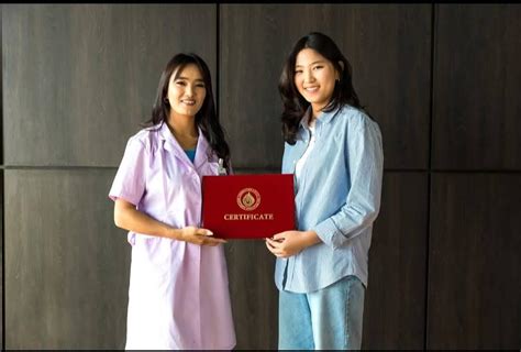 Гоо Зун цагын хамгийн эрэлттэй маникюрист Сормуус артист бэлтгэх сургалт СУПЕР хямдралтай 😲