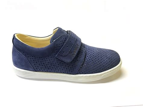 Кроссовки туфли для мальчиков 37 40