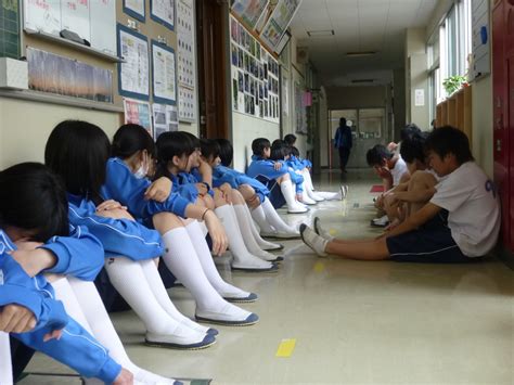 3年生 内科検診 熊谷市立妻沼西中学校
