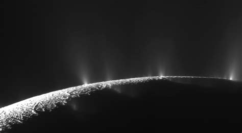Swri Scientists Find More Indications Of Possible Life On Saturn Moon