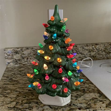 Vintage Holland Mold Ceramic 12” Green Christmas Tree White Lighted