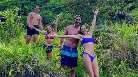 Shailene Woodley And Aaron Rodgers Vacation In Hawaii Photos Life