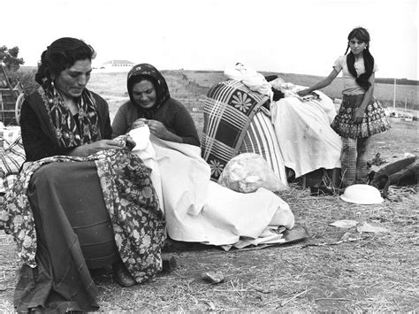 Original Photographs Gitans Région Delvas Photo 1 2 3