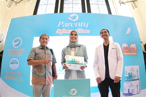 Lucky Mom Indonesia Meluncurkan Parenty Softness Of Love Marketing Co Id
