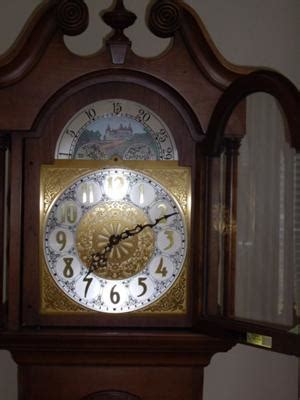 Colonial Of Zeeland Grandfather Clock Model 16981