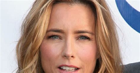 Te Leoni Still Gorgeous As Ever Gag