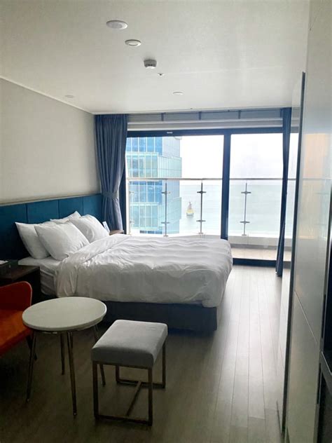 [해운대 호캉스] 영무파라드호텔 디럭스 오션뷰 리뷰🫶🏻🫧 뷰 위주의 솔직후기ෆ˃̶͈̑ ˂̶͈̑ෆ 네이버 블로그