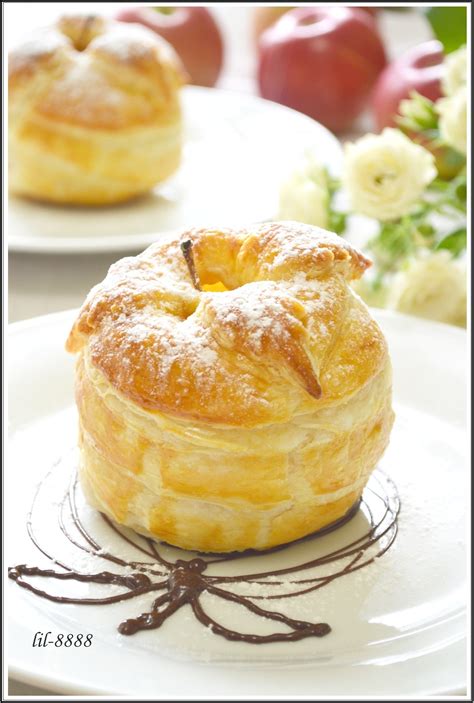 Яблоки в слоеном тесте