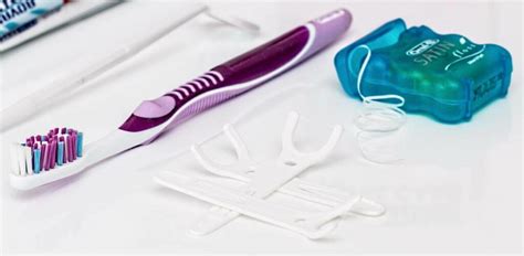 치실 사용법 잘못된 치실 사용법 8가지 컨셉 블로그