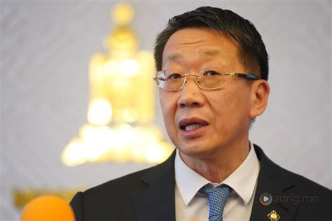 Л Энх Амгалан Англи хэлийг гуравдугаар ангиас заана хувийн сургуулиуд