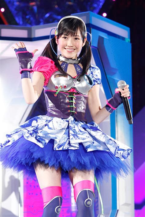 Akb48まゆゆ 制服着ていた鵬翔高校の優勝に大喜び＆2nd写真集も発表 Daily News Billboard Japan