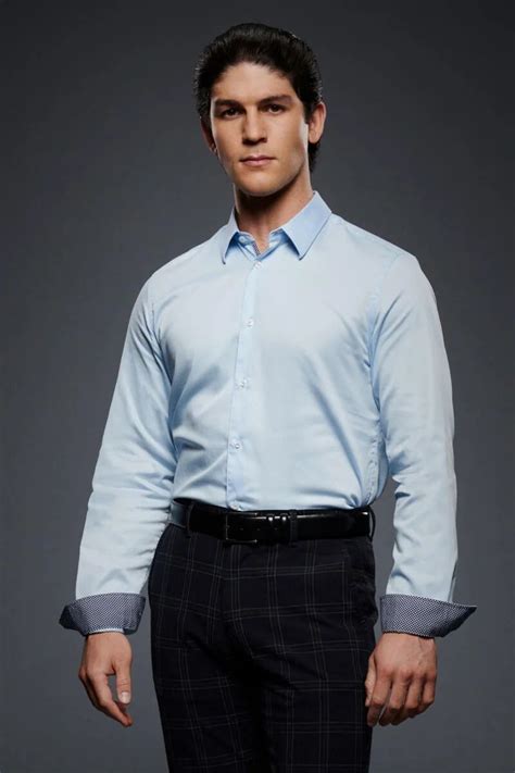 Gotham Knights Reveals Best Look Yet At Harvey Dent Joker S Daughter