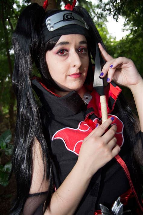 Character Itachi Uchiha Female Anime Naruto Cosplayer Rydia