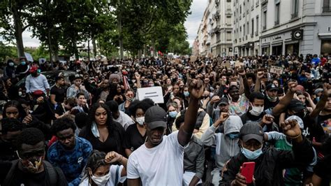 Manifestations Contre Le Racisme «une Mobilisation Sans Précédent