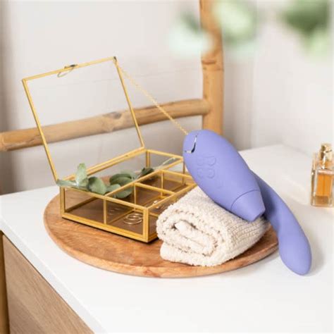 Lovehoney Rabbit Vibrator Review My Mind Blowing Experience Trying Rabbit Vibrators Yourtango