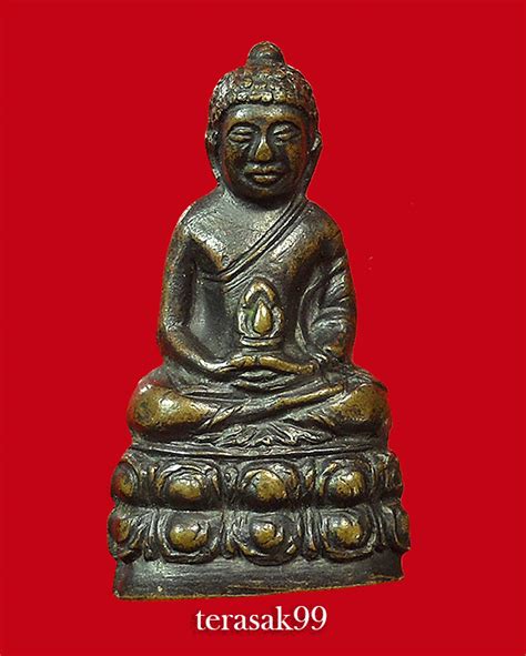 พระกริ่งรุ่นแรก หลังค่อม ปี2510 อ วิริยังค์ วัดธรรมมงคล สวยๆราคาเบาๆ 4 พระเครื่อง พระแท้